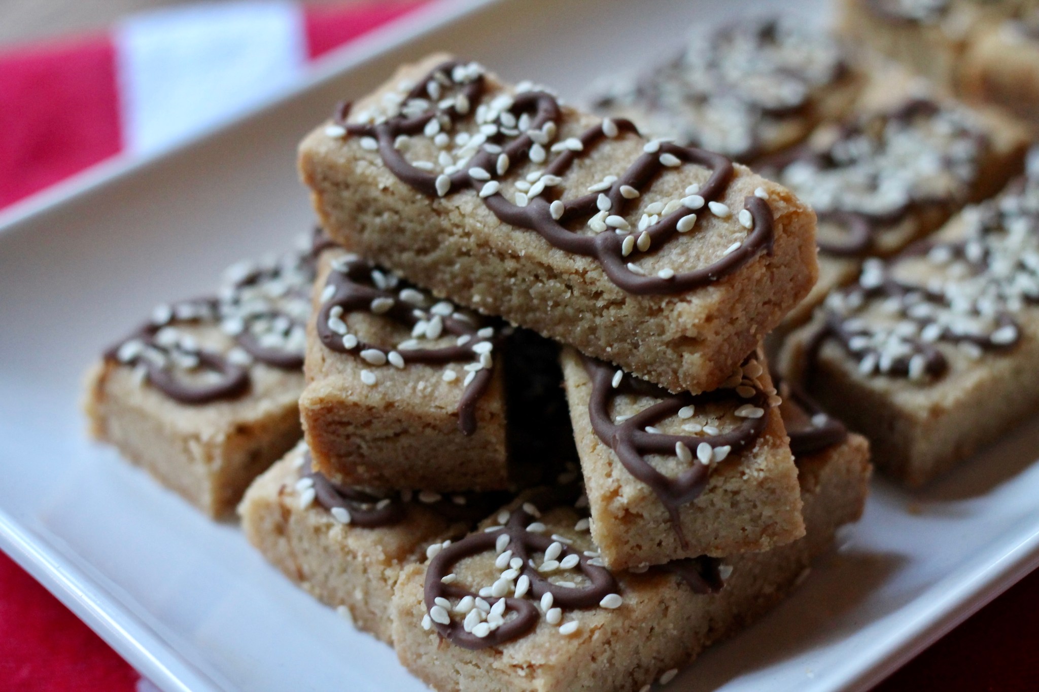 Tahini Chocolate Shortbread Bars – Korena in the Kitchen